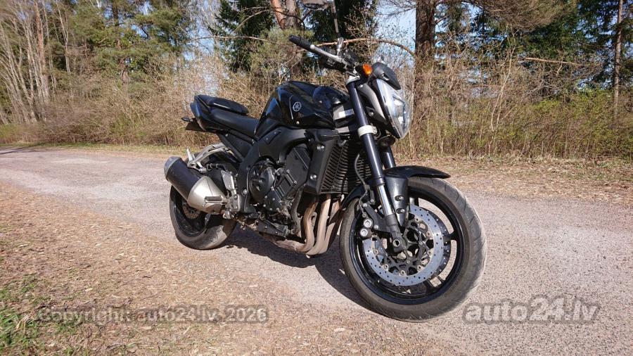 Black Yamaha FZ1 2007 in Tallinn, with an engine capacity of 1.00 L and mileage of 58 thousand km for 4200 €, photo 4 on AUTOMOTO.COM.LV