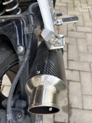 Black Yamaha FZ1 2007 in Vilnius, with an engine capacity of 1.00 L and mileage of 49 thousand km for 3550 €, photo 6 on AUTOMOTO.COM.LV