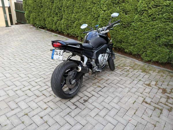 Черный Ямаха FZ1 2007 в Вильнюс, объемом двигателя 1.00 л и пробегом 50 тыс. км за 3550 €, фото 2 на AUTOMOTO.COM.LV