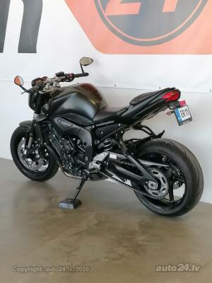 Black Yamaha FZ1 2007 in Tallinn, with an engine capacity of 1.00 L and mileage of 0 thousand km for 3600 €, photo 4 on AUTOMOTO.COM.LV