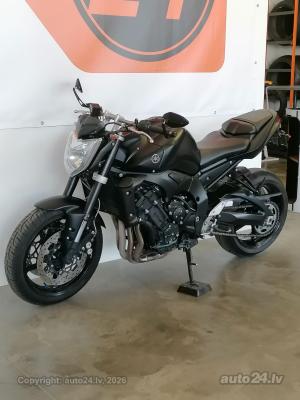 Black Yamaha FZ1 2007 in Tallinn, with an engine capacity of 1.00 L and mileage of 0 thousand km for 3600 €, photo 5 on AUTOMOTO.COM.LV