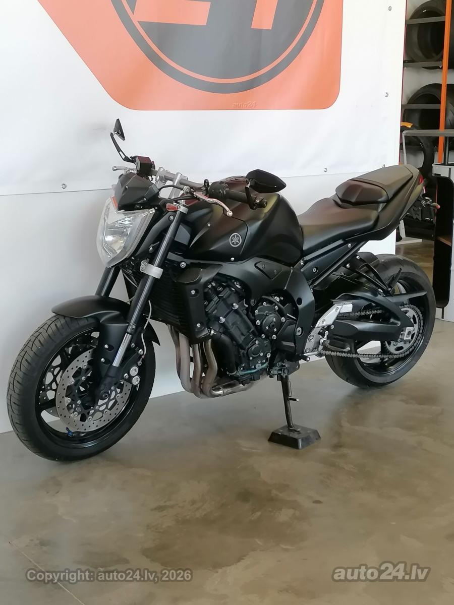 Black Yamaha FZ1 2007 in Tallinn, with an engine capacity of 1.00 L and mileage of 0 thousand km for 3600 €, photo 5 on AUTOMOTO.COM.LV