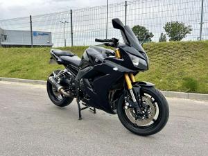 Melns Yamaha FZ1 2007 Klaipėda, ar dzinēja tilpumu 1.00 L un nobraukumu 32 tūkst. km par 5500 €, foto 4 vietnē AUTOMOTO.COM.LV