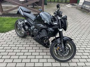 Black Yamaha FZ1 2010 in Kretinga, with an engine capacity of 1.00 L and mileage of 40 thousand km for 4000 €, photo 5 on AUTOMOTO.COM.LV