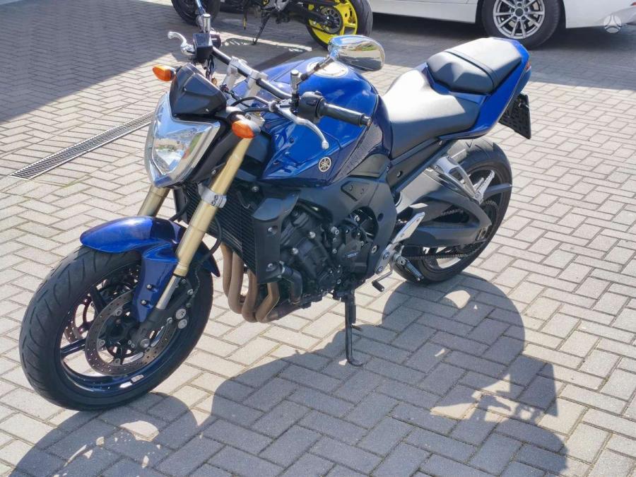 Blue Yamaha FZ1 2006 in Alytus, with an engine capacity of 1.00 L and mileage of 28 thousand km for 3900 €, photo 3 on AUTOMOTO.COM.LV