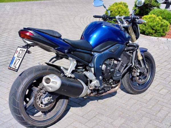 Blue Yamaha FZ1 2006 in Alytus, with an engine capacity of 1.00 L and mileage of 28 thousand km for 3900 €, photo 5 on AUTOMOTO.COM.LV