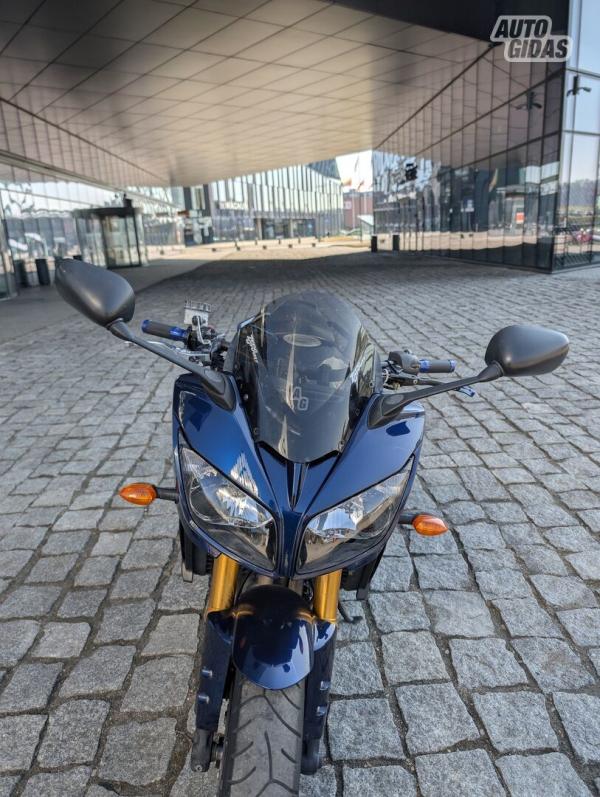 Blue Yamaha FZ1 2007 in Kaunas, with an engine capacity of 1.00 L and mileage of 32 thousand km for 4300 €, photo 5 on AUTOMOTO.COM.LV