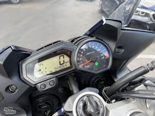 Zils Yamaha FZ1 2010 Kauņa, ar dzinēja tilpumu 1.00 L un nobraukumu 0 tūkst. km par 3950 €, foto 7 vietnē AUTOMOTO.COM.LV