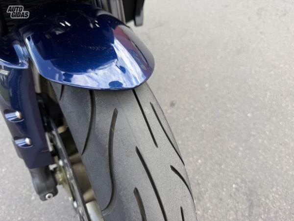 Zils Yamaha FZ1 2010 Kauņa, ar dzinēja tilpumu 1.00 L un nobraukumu 0 tūkst. km par 3950 €, foto 9 vietnē AUTOMOTO.COM.LV