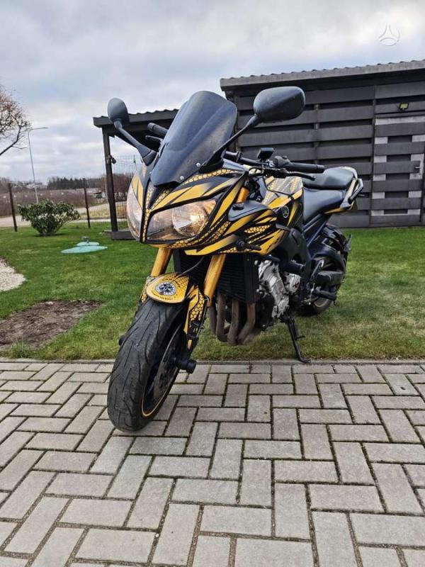 Yamaha FZ1 2006 Kauņa, ar dzinēja tilpumu 1.00 L un nobraukumu 76 tūkst. km par 3599 €, foto 2 vietnē AUTOMOTO.COM.LV