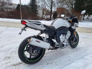 Ямаха FZ1 2006 в Пренай, объемом двигателя 1.00 л и пробегом 28 тыс. км за 3750 €, фото 7 на AUTOMOTO.COM.LV