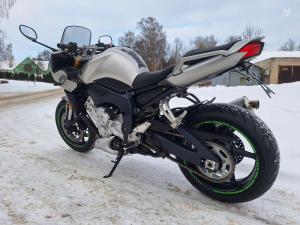 Ямаха FZ1 2006 в Пренай, объемом двигателя 1.00 л и пробегом 28 тыс. км за 3750 €, фото 17 на AUTOMOTO.COM.LV