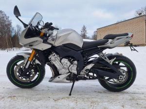 Ямаха FZ1 2006 в Пренай, объемом двигателя 1.00 л и пробегом 28 тыс. км за 3750 €, фото 18 на AUTOMOTO.COM.LV