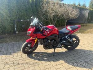 Ямаха FZ1 2006 в Таллин, объемом двигателя 1.00 л и пробегом 64 тыс. км за 4500 €, фото  на AUTOMOTO.COM.LV