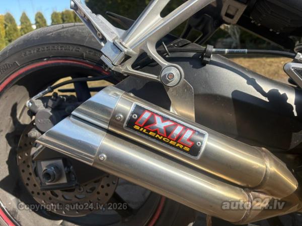 Yamaha FZ1 2006 in Tallinn, with an engine capacity of 1.00 L and mileage of 64 thousand km for 4500 €, photo 6 on AUTOMOTO.COM.LV