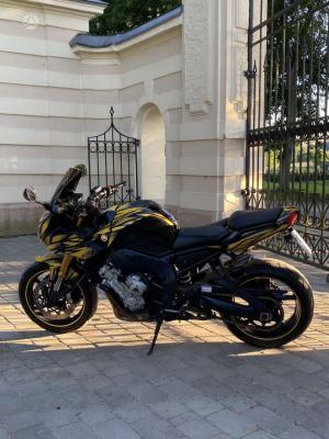 Yamaha FZ1 2006 in Vilnius, with an engine capacity of 1.00 L and mileage of 70 thousand km for 4200 €, photo 7 on AUTOMOTO.COM.LV