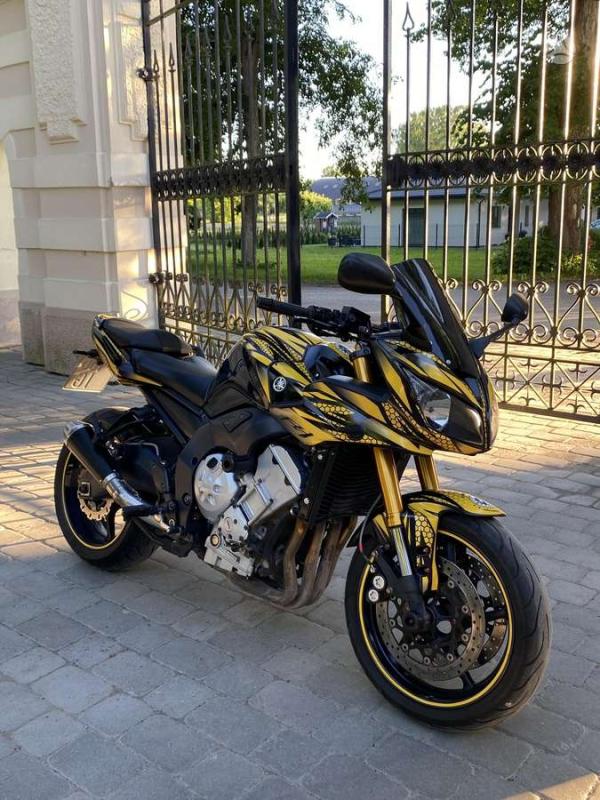 Ямаха FZ1 2006 в Вильнюс, объемом двигателя 1.00 л и пробегом 70 тыс. км за 4200 €, фото 10 на AUTOMOTO.COM.LV