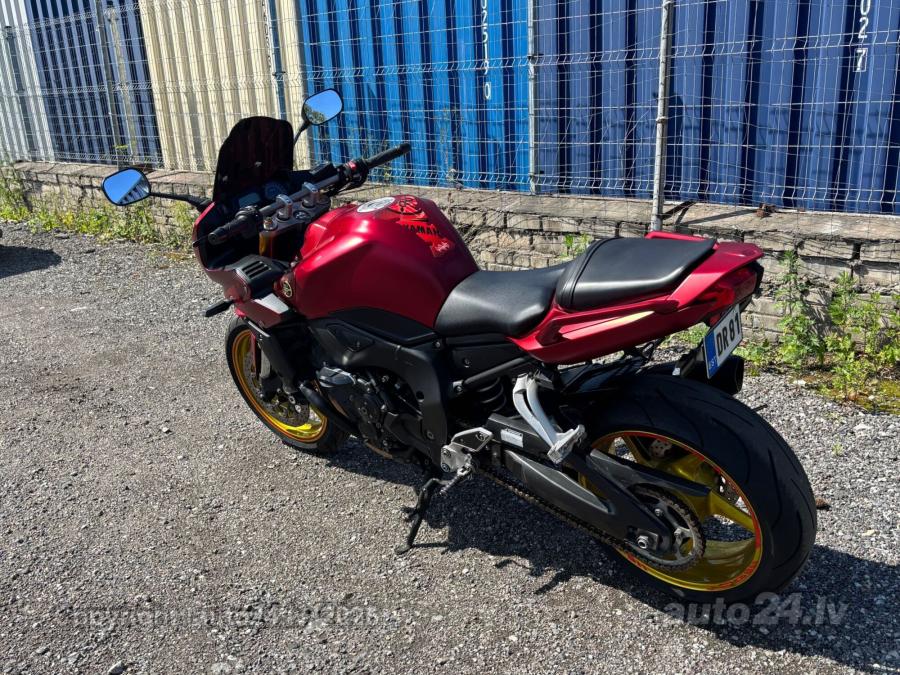 Yamaha FZ1 2006 in Tallinn, with an engine capacity of 1.00 L and mileage of 40 thousand km for 3200 €, photo 5 on AUTOMOTO.COM.LV