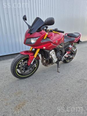 Yamaha FZ1 2006 in Cesis, with an engine capacity of 1.00 L and mileage of 0 thousand km for 3000 €, photo 1 on AUTOMOTO.COM.LV