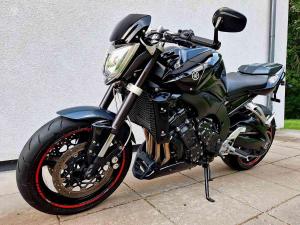Yamaha FZ1 2006 in Prienai, with an engine capacity of 1.00 L and mileage of 32 thousand km for 3950 €, photo  on AUTOMOTO.COM.LV