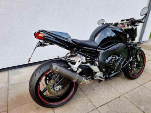 Yamaha FZ1 2006 in Prienai, with an engine capacity of 1.00 L and mileage of 32 thousand km for 3950 €, photo 6 on AUTOMOTO.COM.LV