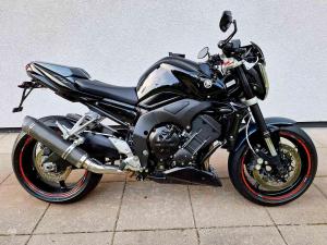 Yamaha FZ1 2006 in Prienai, with an engine capacity of 1.00 L and mileage of 32 thousand km for 3950 €, photo 10 on AUTOMOTO.COM.LV