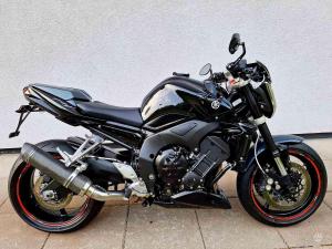 Yamaha FZ1 2006 in Prienai, with an engine capacity of 1.00 L and mileage of 32 thousand km for 3950 €, photo 16 on AUTOMOTO.COM.LV