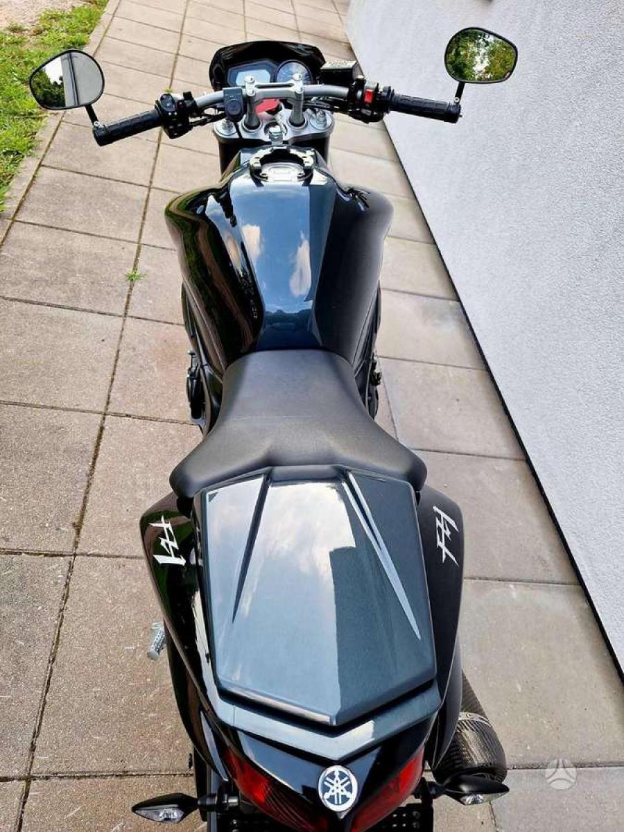 Yamaha FZ1 2006 in Prienai, with an engine capacity of 1.00 L and mileage of 32 thousand km for 3950 €, photo 20 on AUTOMOTO.COM.LV