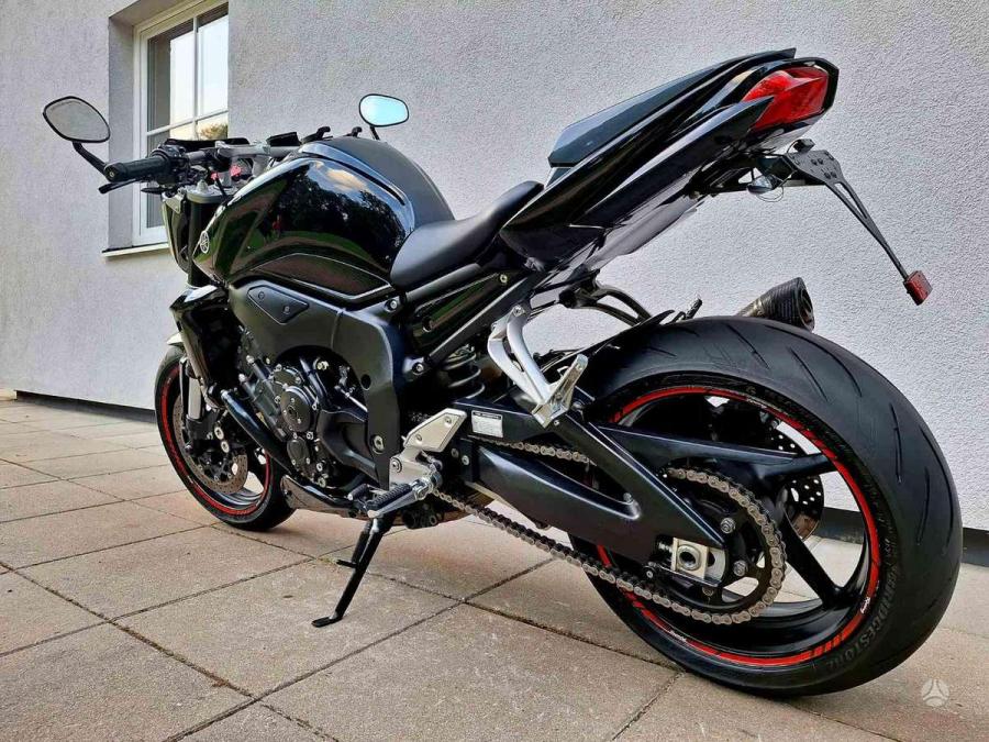 Yamaha FZ1 2006 in Prienai, with an engine capacity of 1.00 L and mileage of 32 thousand km for 3950 €, photo 22 on AUTOMOTO.COM.LV