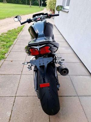 Yamaha FZ1 2006 in Prienai, with an engine capacity of 1.00 L and mileage of 32 thousand km for 3950 €, photo 25 on AUTOMOTO.COM.LV