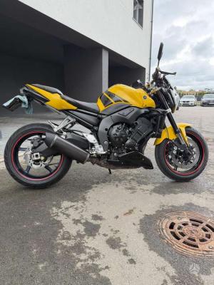 Ямаха FZ1 2006 в Каунас, объемом двигателя 1.00 л и пробегом 44 тыс. км за 3600 €, фото 3 на AUTOMOTO.COM.LV