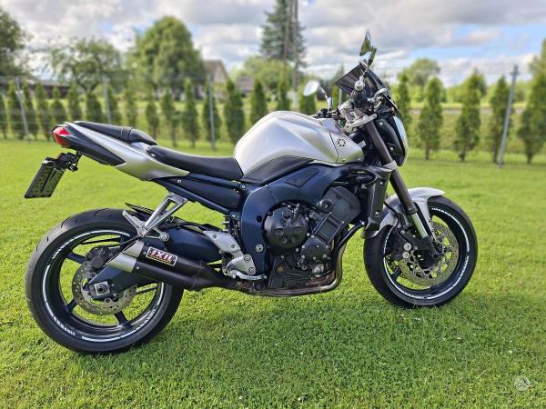Ямаха FZ1 2006 в Ширвинтос, объемом двигателя 1.00 л и пробегом 46 тыс. км за 3800 €, фото 1 на AUTOMOTO.COM.LV