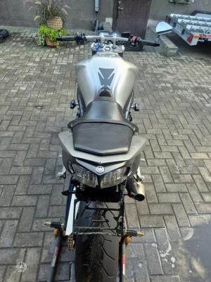 Yamaha FZ1 2006 in Prienai, with an engine capacity of 1.00 L and mileage of 41 thousand km for 3950 €, photo 10 on AUTOMOTO.COM.LV