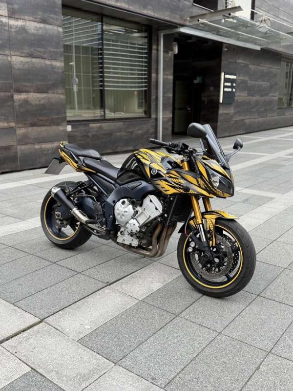 Ямаха FZ1 2006 в Вильнюс, объемом двигателя 1.00 л и пробегом 70 тыс. км за 3700 €, фото 1 на AUTOMOTO.COM.LV