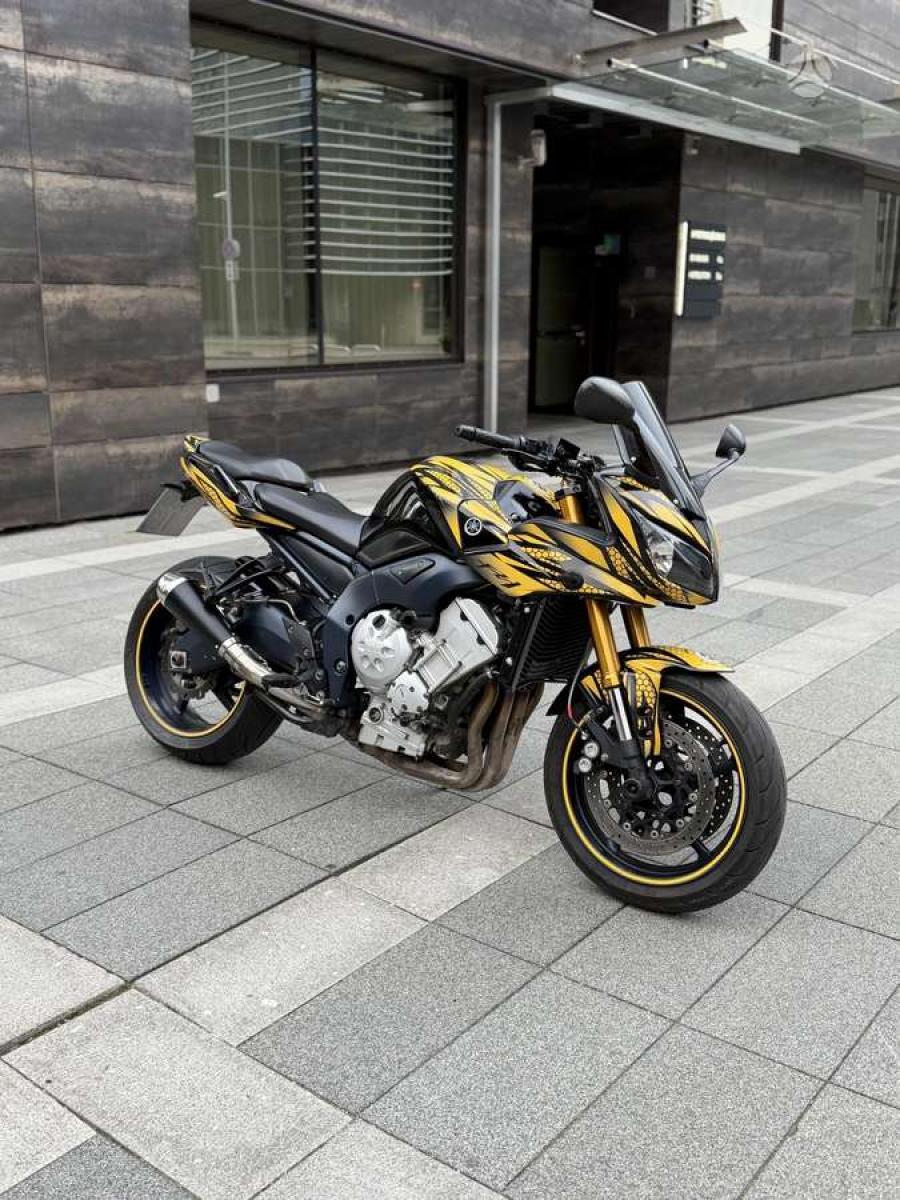 Yamaha FZ1 2006 in Vilnius, with an engine capacity of 1.00 L and mileage of 70 thousand km for 3700 €, photo 1 on AUTOMOTO.COM.LV