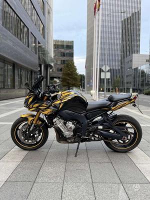 Yamaha FZ1 2006 in Vilnius, with an engine capacity of 1.00 L and mileage of 70 thousand km for 3700 €, photo 14 on AUTOMOTO.COM.LV