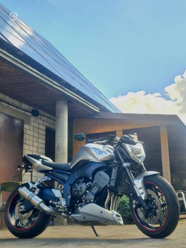 Yamaha FZ1 2006 Prienai, ar dzinēja tilpumu 1.00 L un nobraukumu 38 tūkst. km par 3950 €, foto 3 vietnē AUTOMOTO.COM.LV