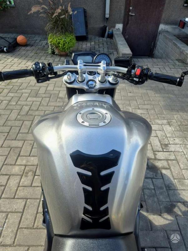 Yamaha FZ1 2006 Prienai, ar dzinēja tilpumu 1.00 L un nobraukumu 38 tūkst. km par 3950 €, foto 11 vietnē AUTOMOTO.COM.LV