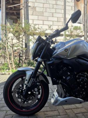 Ямаха FZ1 2006 в Пренай, объемом двигателя 1.00 л и пробегом 38 тыс. км за 3950 €, фото 13 на AUTOMOTO.COM.LV