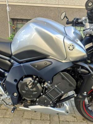 Ямаха FZ1 2006 в Пренай, объемом двигателя 1.00 л и пробегом 38 тыс. км за 3950 €, фото 17 на AUTOMOTO.COM.LV