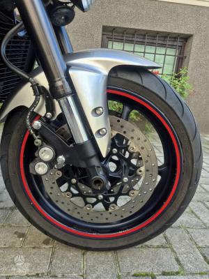 Ямаха FZ1 2006 в Пренай, объемом двигателя 1.00 л и пробегом 38 тыс. км за 3950 €, фото 24 на AUTOMOTO.COM.LV