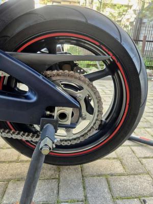 Ямаха FZ1 2006 в Пренай, объемом двигателя 1.00 л и пробегом 38 тыс. км за 3950 €, фото 26 на AUTOMOTO.COM.LV
