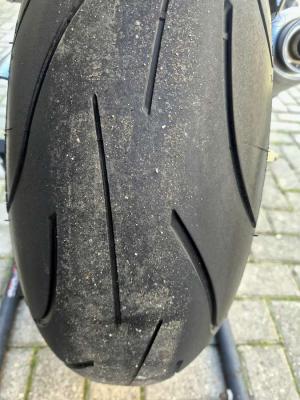 Ямаха FZ1 2006 в Пренай, объемом двигателя 1.00 л и пробегом 38 тыс. км за 3950 €, фото 27 на AUTOMOTO.COM.LV