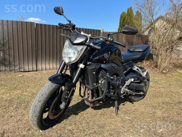 Yamaha FZ1 2007 in Ludza, with an engine capacity of 1.00 L and mileage of 0 thousand km for 2800 €, photo 1 on AUTOMOTO.COM.LV