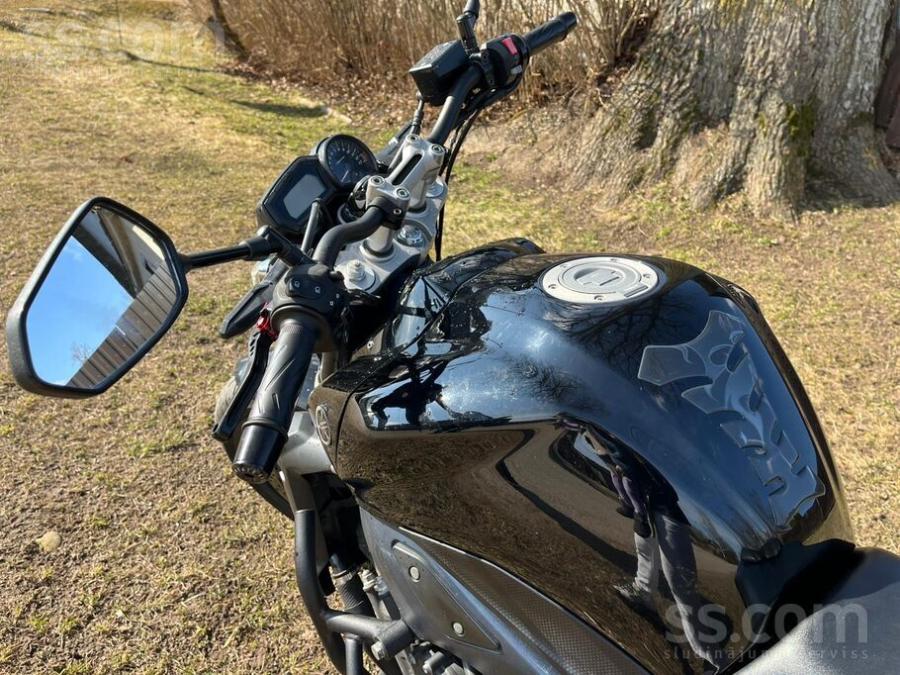 Yamaha FZ1 2007 Ludza, ar dzinēja tilpumu 1.00 L un nobraukumu 0 tūkst. km par 2800 €, foto 2 vietnē AUTOMOTO.COM.LV