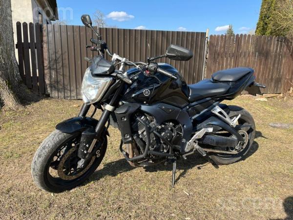 Yamaha FZ1 2007 in Ludza, with an engine capacity of 1.00 L and mileage of 0 thousand km for 2800 €, photo 6 on AUTOMOTO.COM.LV