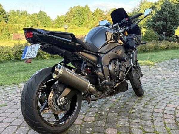 Ямаха FZ1 2007 в Лиепая, объемом двигателя 1.00 л и пробегом 0 тыс. км за 5190 €, фото 2 на AUTOMOTO.COM.LV