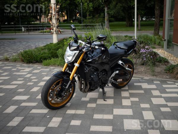Yamaha FZ1 2007 in Liepaja, with an engine capacity of 1.00 L and mileage of 0 thousand km for 4200 €, photo 2 on AUTOMOTO.COM.LV