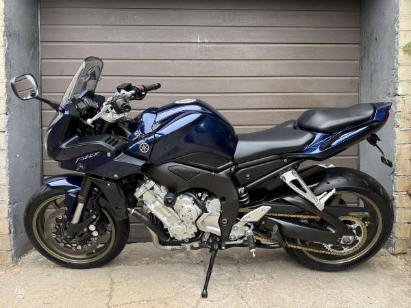 Ямаха FZ1 2008 в Пренай, объемом двигателя 1.00 л и пробегом 35 тыс. км за 4099 €, фото 7 на AUTOMOTO.COM.LV