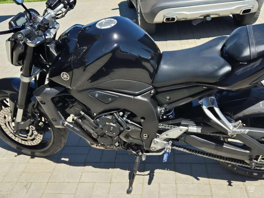 Yamaha FZ1 2008 in Alytus, with an engine capacity of 1.00 L and mileage of 39 thousand km for 3750 €, photo 4 on AUTOMOTO.COM.LV